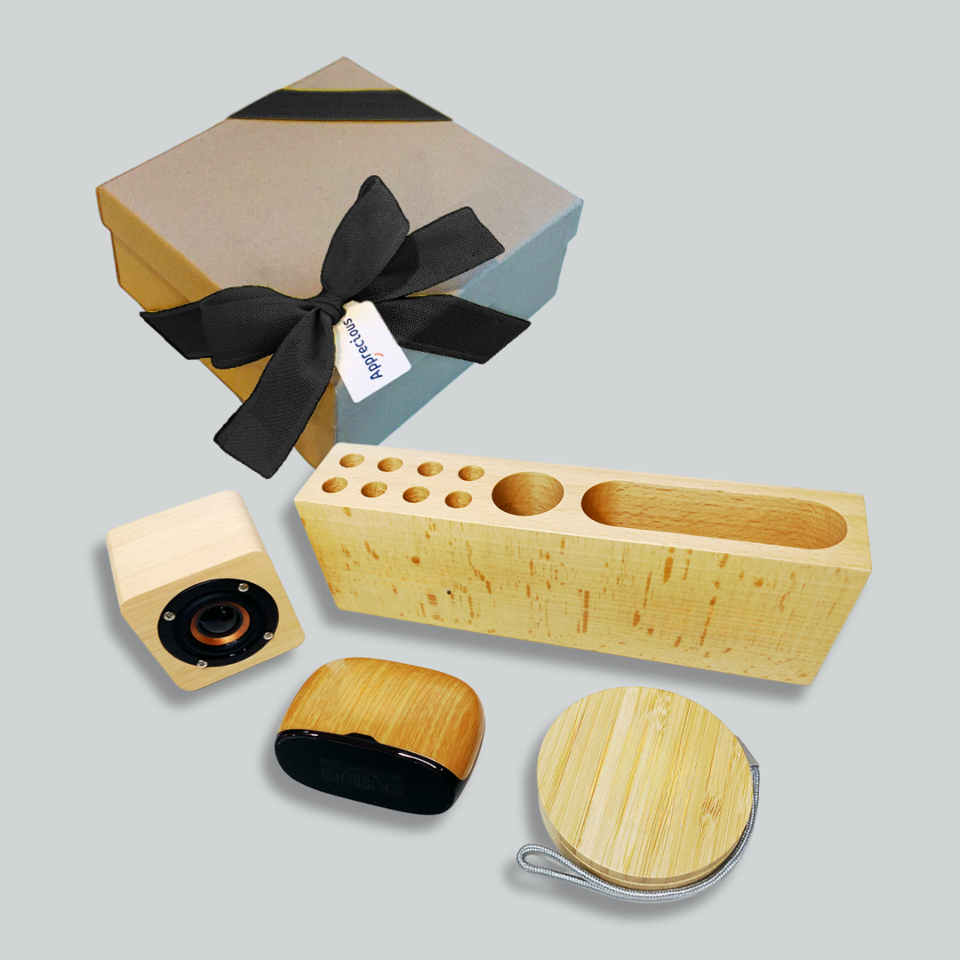 Sustainable Premium Tech Stuff & Desk Kit