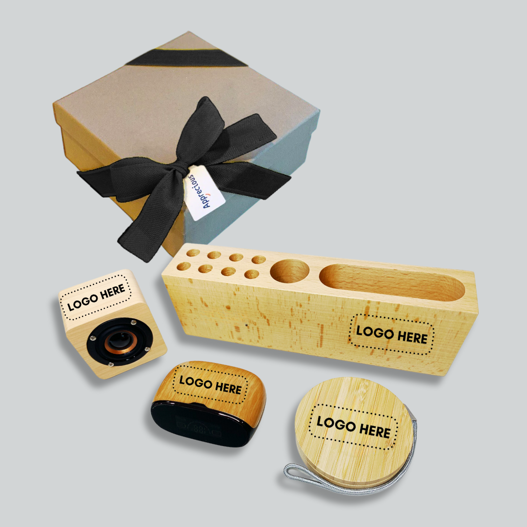 Sustainable Premium Tech Stuff & Desk Kit